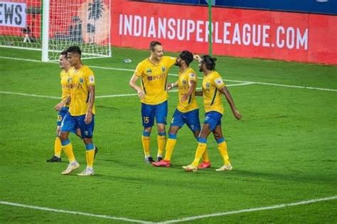 ISL 2021 22 Kerala Blasters Breeze Past Odisha FC