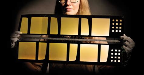 Glass Encapsulation Matches Oleds Flexibility