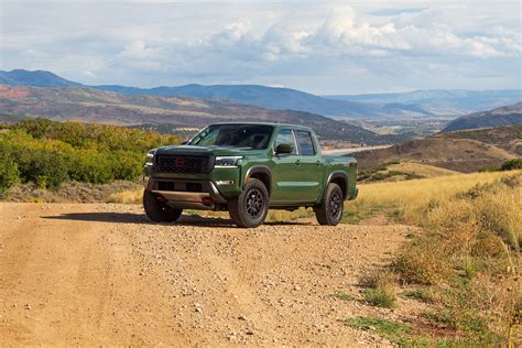 Nissan Frontier Pro 4X Truck Review Flaws Found Package Appreciated