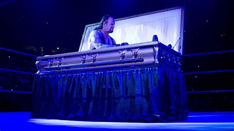 Wwe News The Godfather Smoked In The Undertakers Coffin