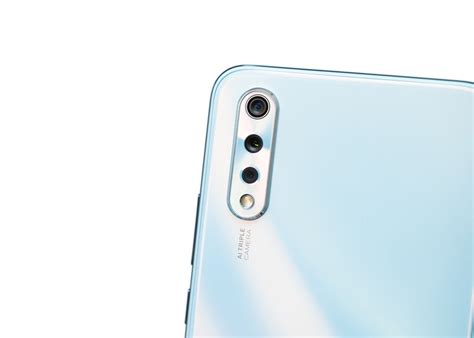 Vivo S1 愛美機，cp 值最高的自拍神器問世 3c 達人廖阿輝