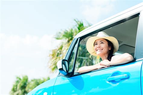 海外レンタカーを利用して旅行するのがおすすめ！保険・免許証・注意点を徹底解説