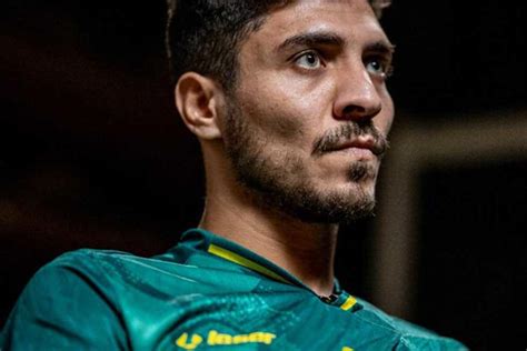 نجم الزمالك السابق أتمنى انضمام محمد شريف إلى الأبيض