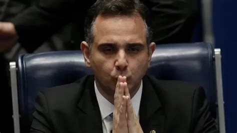 Câmara e do Senado se pronunciam sobre assassinato de médicos