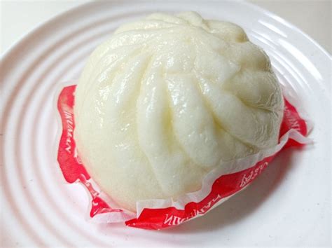 ジューシー本格肉まん【ファミリーマート】中華まんと言えばコレでしょと言える王道中華まん いぬきちのコンビニ飯