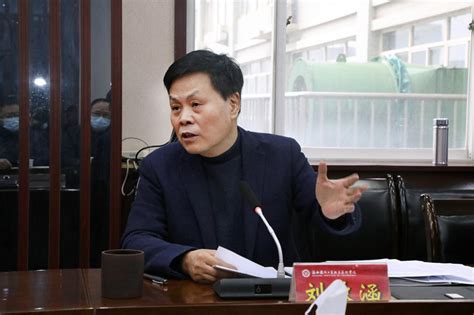 我校召开新学期中层以上干部会议 陕西国防工业职业技术学院党政办公室