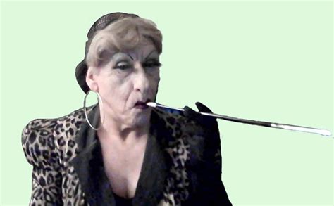 Dshh Doris Valentia Flickr