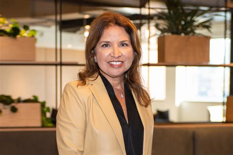 Sandra Oliver Ey Us West Assurance Managing Partner Ernst And Young Llp