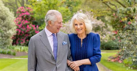 King Charles Issues Major Cancer Update And Never Before Seen Picture