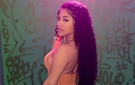 Hennessy Carolina Biography Birthday Age Net Worth Social Media