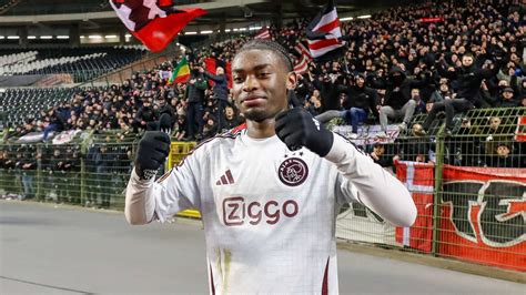 Jorthy Mokio 17 Voor Het Eerst Opgeroepen Door België Godts én