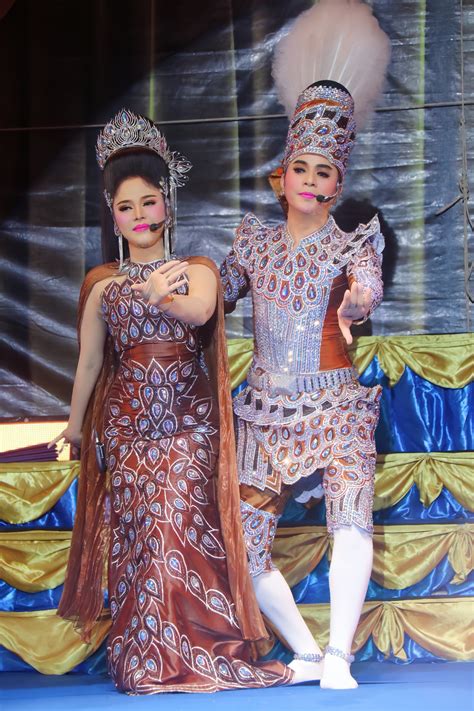 4 มิ ย 68 งานบ้าน คณะนพรัตน์ ไม้หอม แฟนเพจ Facebook