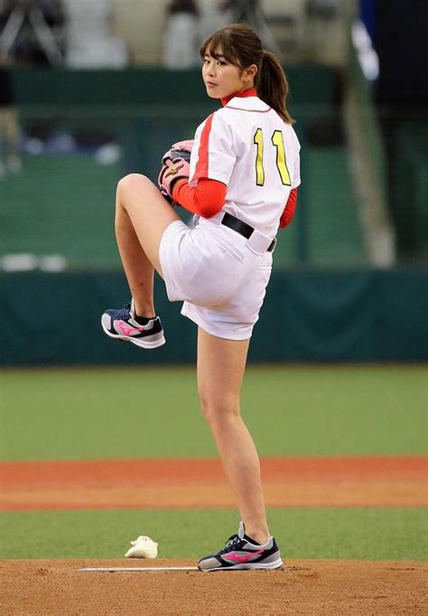 ボードBaseball Girlsのピン