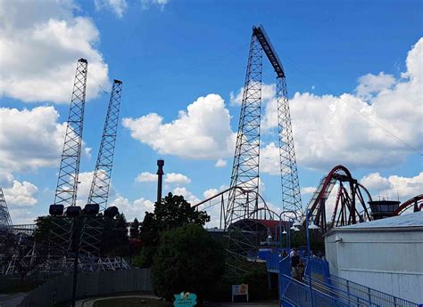 Dare Devil Dive Pay To Ride Attraction At Six Flags Great America
