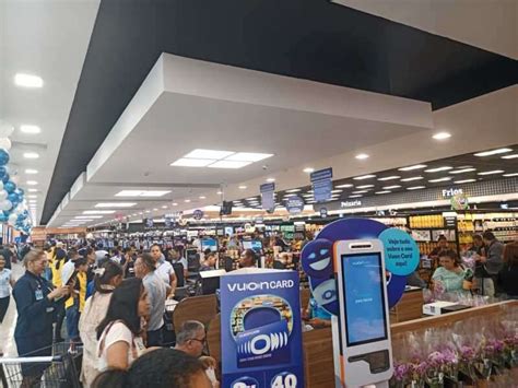 EMPREENDIMENTO GRANDE Grupo Pereira proprietário das redes Fort e Comper inaugura