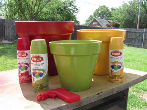 How To Paint Terra Cotta Pots The Great Outdoors Terracotta Pots