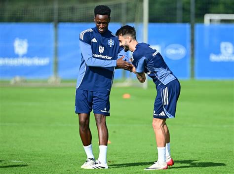 Neuzugänge Schon Dabei Hsv Training Mit Vieira Und Lokonga