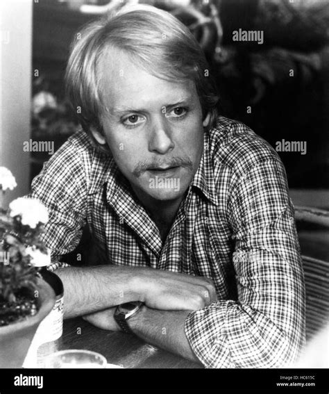 Serial Martin Mull 1980 C Paramount Courtesy Everett Collection