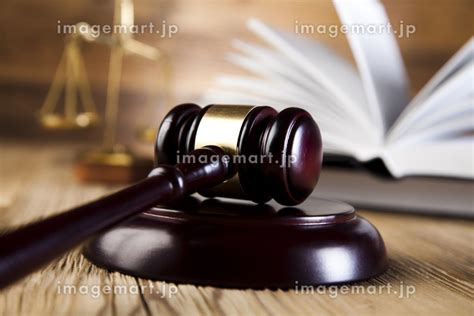 法律 正義 裁判官の写真素材 90126507 イメージマート