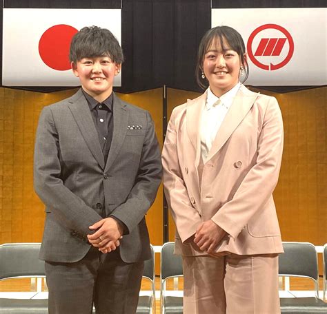 岩井姉妹が成人式に出席 姉・明愛「初優勝を」 妹・千怜「笑顔でプレー」 Golf報知