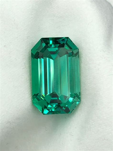 No Reserve Price 1 Pcs Green Hiddenite 29 75 Ct International Gemological Institute Igi