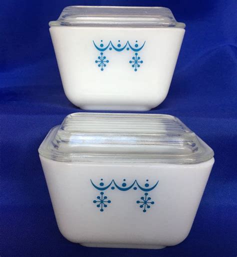 2 Pyrex Snowflake Blue Garland Refrigerator By Blueheavenvintage