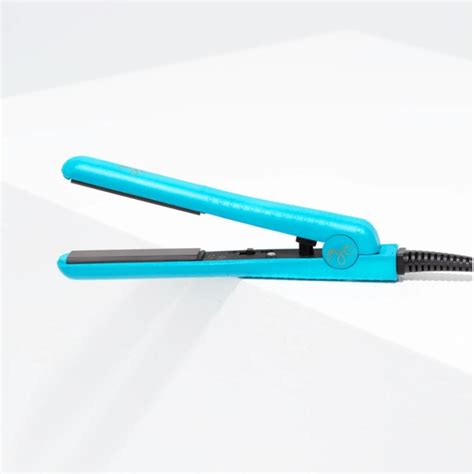 Pyt Turquoise Ceramic Mini Flat Iron Styling Tool Gem