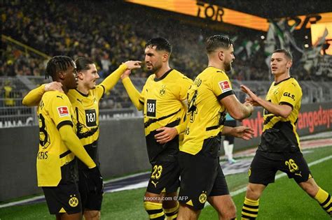 دورتموند يقلب تأخره لانتصار مثير على جلادباخ