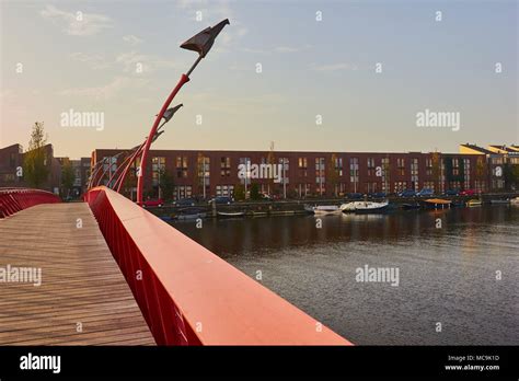 Python Bridge Pythonbrug Oosterdokseiland Eastern Docklands