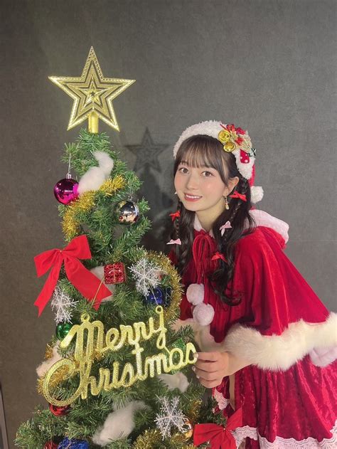 📸 画像：ファンクラブイベントでサンタになりました！｜【連載】江籠裕奈のディープ可愛い論 第11回「大人になってもわくわくするような、楽しいと