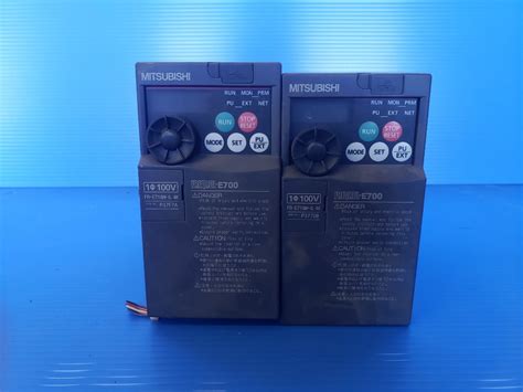【傷や汚れあり】三菱電機 インバーター Fr E710w 04k Freqrol E700 2個まとめ 現状品 Mitsubishi の落札