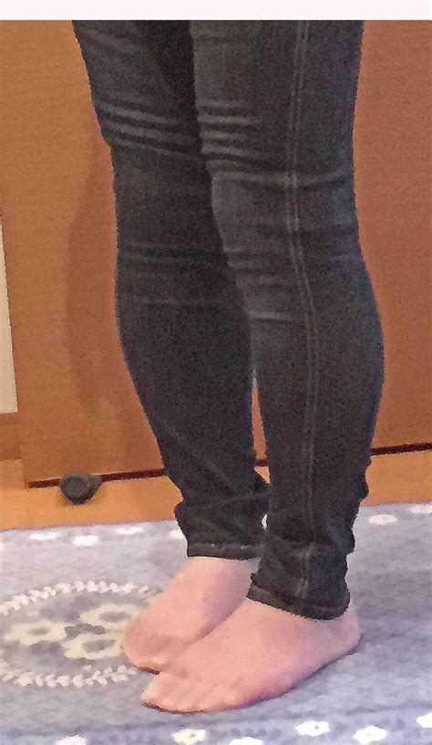 メンズスタイルでパンストを履いてる男子‼