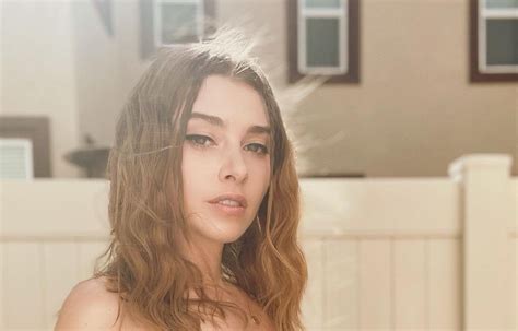 Molly Bennet Molly Bennet