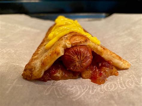 I Tried Guy Fieris New Apple Pie Hot Dog Not Terrible