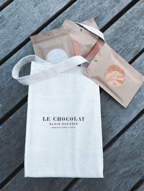 Le Chocolat Alain Ducasse Paris 44 Rue De Levis Restaurant Reviews