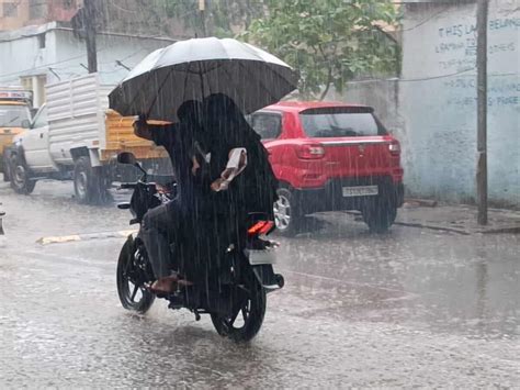 Heavy Rains Throw Life Out Of Gear In Hyderabad Ipl Match May Be Affected