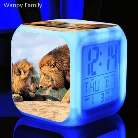 Horloge Réveil Digital LED 7 couleurs horloge électronique lumineuse multifonctionnelle pour