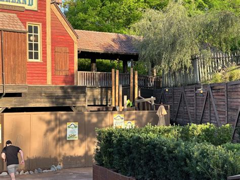 Photos Video Tianas Bayou Adventure Ride Vehicles Testing With Water