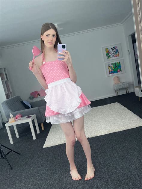 Cute Cross Dressing Girls Dresses Images 2025