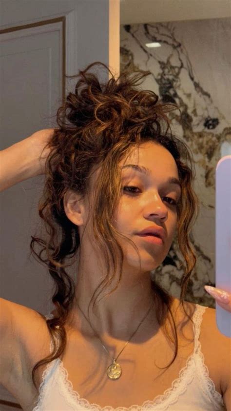 Madison Bailey Insta Story Pretty People Baileys Hot Outer Banks