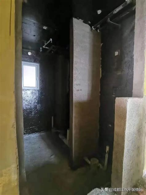 成都装修工地华润云庭墙体打拆接近尾声 装修日志 成都江水平装修队