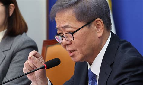 ‘팬덤정치 비판 진보 정치학자 지난 대선땐 李 지지 Leadership 문화일보 Munhwa