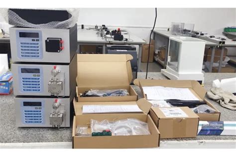 Lab Machine HPLC High Performance Liquid Chromatography UV Detector HPLC Chromatography HPLC