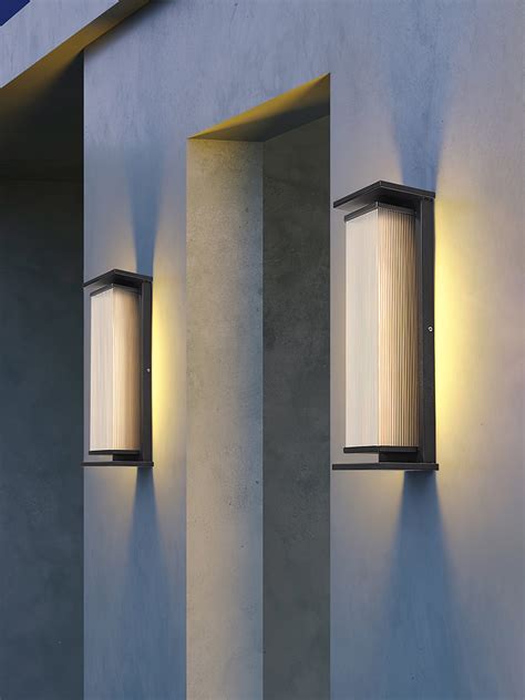 Rectangular Box Outdoor Wall Lamp Vakkerlight
