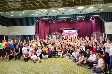 Боровец е домакин на национален танцов събор „Фолклорна любов“ Утро