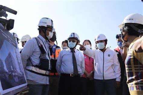 視察三鶯重要建設 三鶯大橋改建15日起開放通行