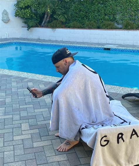 Michael Voltaggios Feet