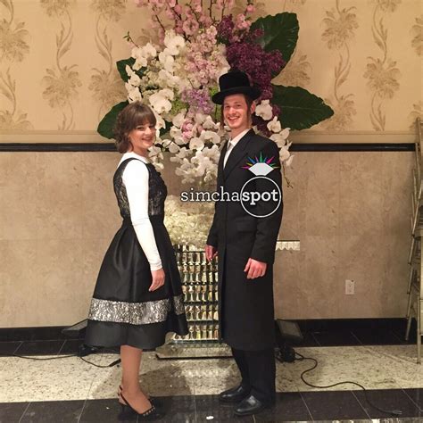 Tenoim Of Shimmy Mayesz And Chavie Hirsh Simcha Spot