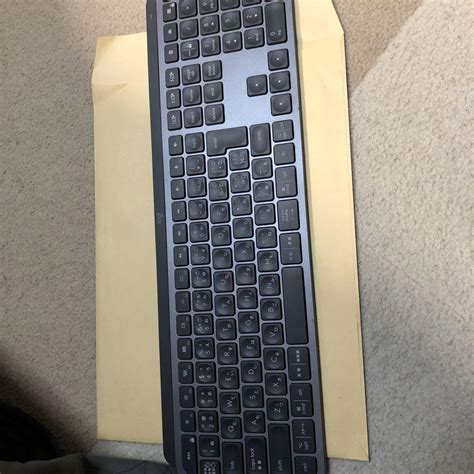 Logitech 無線キーボード 日本語レイアウト グレー メルカリ