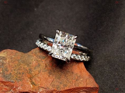 2 Ct Radiant Cut Wedding Set In White Gold Brilliant Cut Radiant